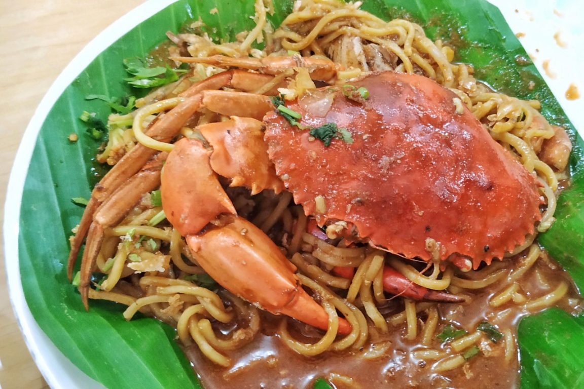 Sensasi Mi Racing ala Mie Bardi - Kaki Lasak